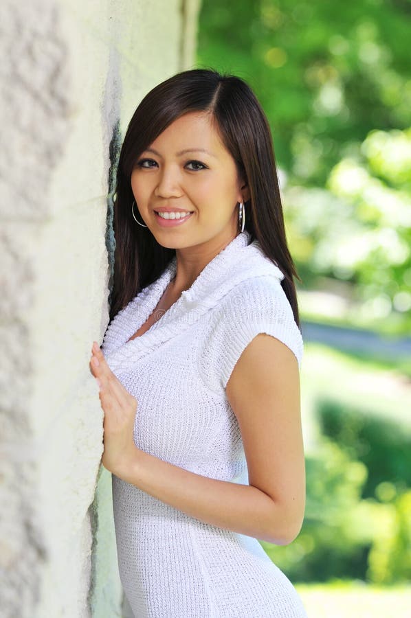 3,600+ Beautiful asian model Free Stock Photos - StockFreeImages