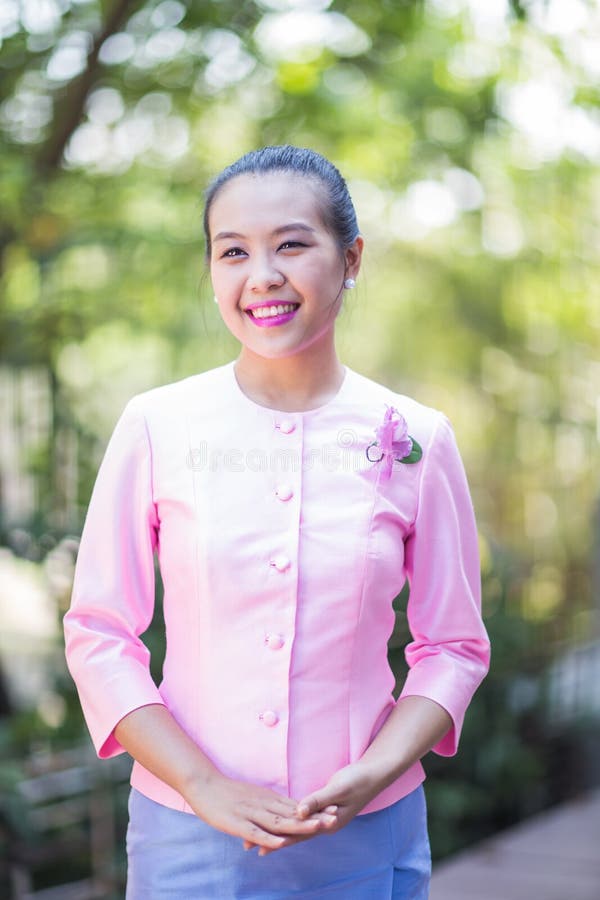 Beautiful Asian Woman with Welcome Expression. Stock Photo - Image of ...