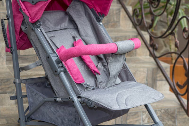 Pink Stroller Boards,closeup of a Pink Stroller with Handles View from ...