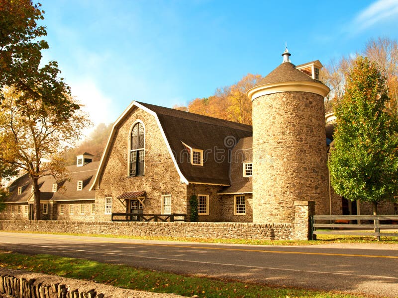 Stone farm house stock image. Image of fall, hill, autumn - 34332155