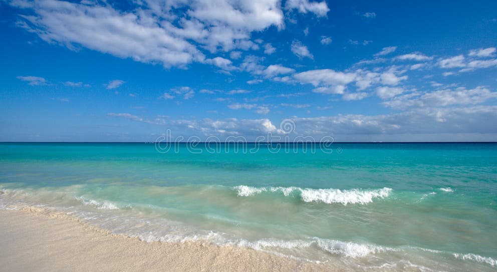 Beautiful beach and sea stock image. Image of resort, peaceful - 8000321