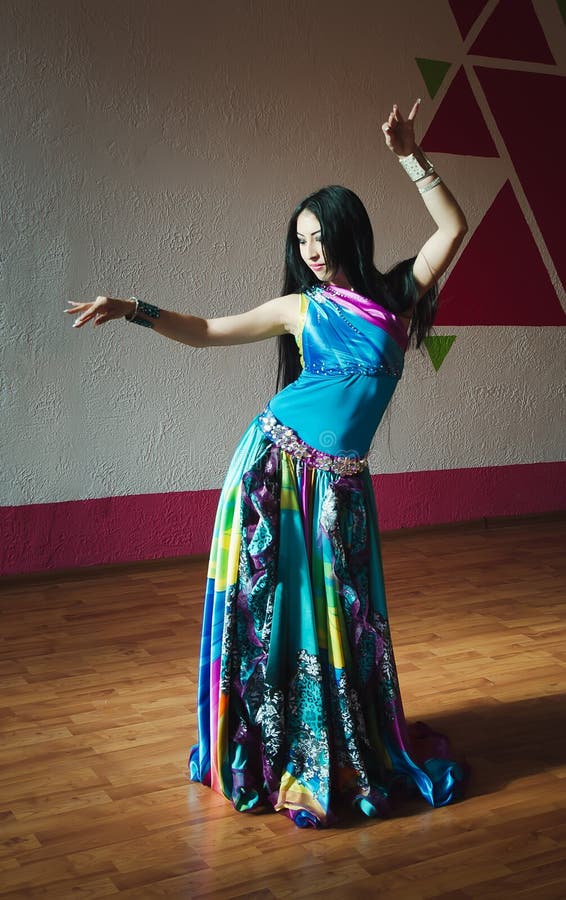 Beautiful Belly Dancer Woman Stock Image - Image of belly, east: 131013075