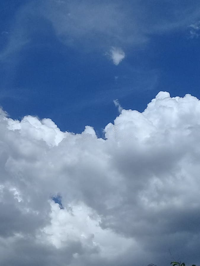 Beautiful big clouds stock photo. Image of cloud, azure - 185544928