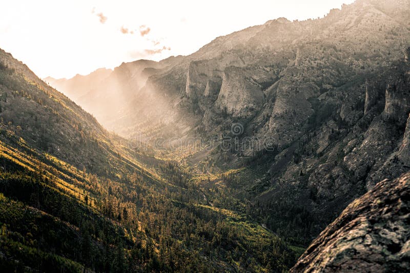 The Beautiful Bitterroot Mountains of Montana. Stock Photo - Image of ...