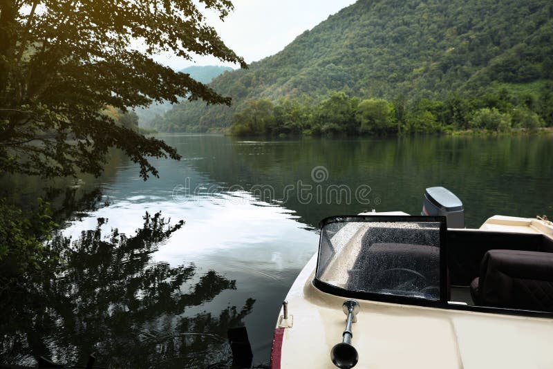 Beautiful Boat on River and Mountains in Park Stock Photo - Image of ...
