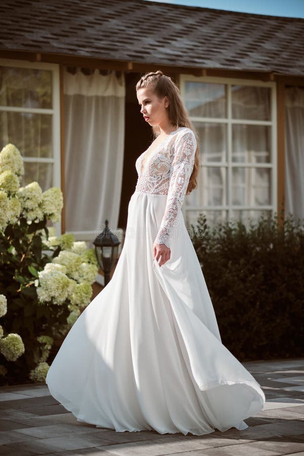 Beautiful Bride Posing in Her Wedding Day Stock Image - Image of ...