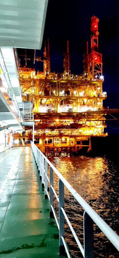 Beautiful and Bright Oil Rig Views at Night Stock Photo - Image of ...