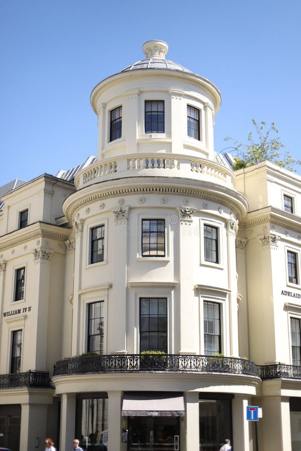 Beautiful Building in London Editorial Stock Image - Image of white ...