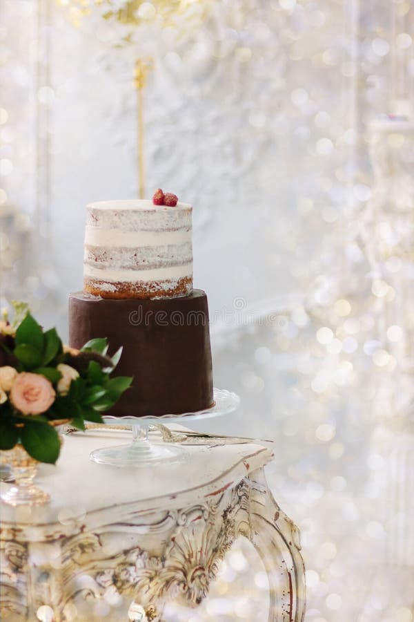 Beautiful Christmas Cake on Table Ready To Eat. Stock Photo - Image of ...