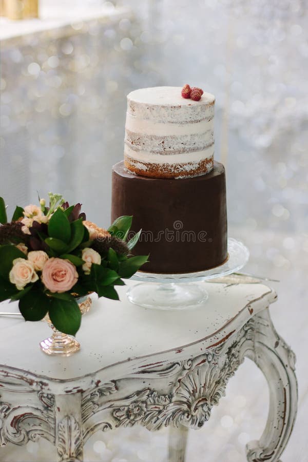 Beautiful Christmas Cake on Table Ready To Eat. Stock Image - Image of ...