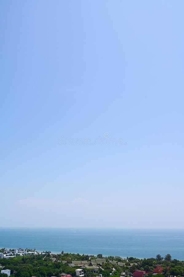 Beautiful City with Sea View and Blue Sky, Natural Landscape in ...