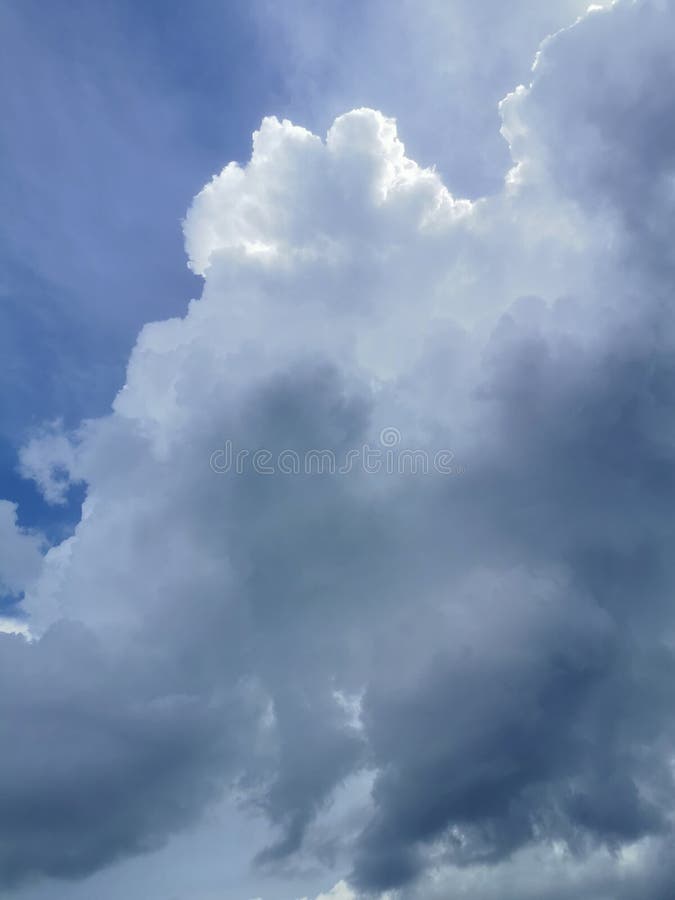 Beautiful Cloud Shape Sun Shade Stock Photo - Image of azure, dusk ...