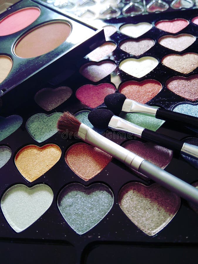 A beautiful set make up stock image. Image of yellow - 147225343