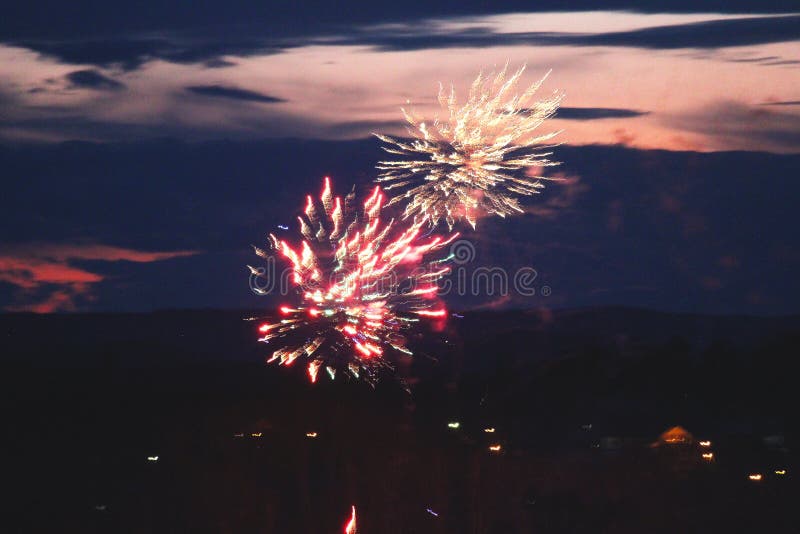 Beautiful, Colorful Patterns of Light Created in the Dark Night Sky ...