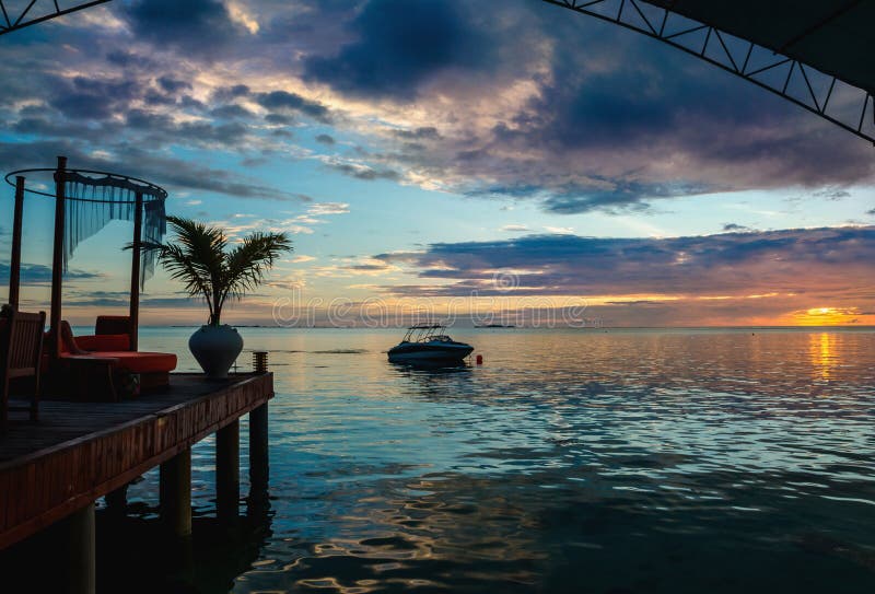 A Beautiful Colorful Sunset Over the Ocean Stock Photo - Image of ocean ...