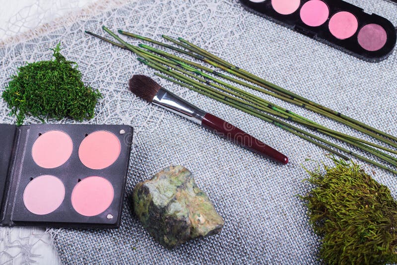 Beautiful Composition: Professional Make-up Brushes and Tools ...