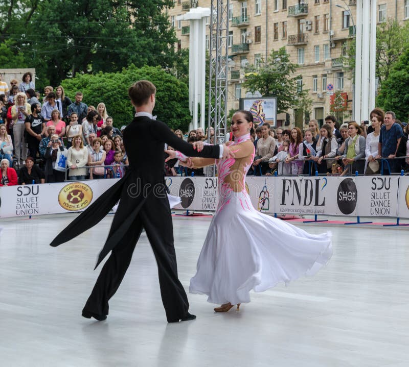 Ukraine, Kharkov May 25, 2018 Beautiful Couples Dancing an ...