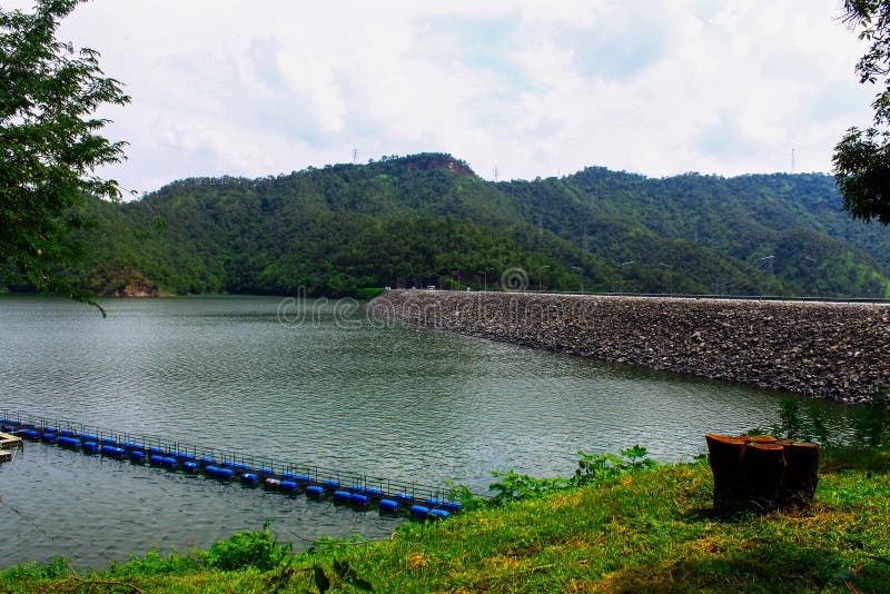 Beautiful Dam and Mountains Stock Photo - Image of lake, hydro: 28306578