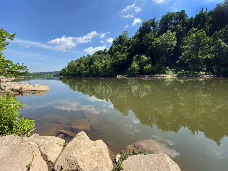 A Beautiful Day on the Potomac River Stock Image - Image of landscape ...