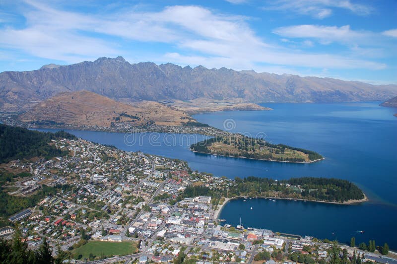 Beautiful Day in Queenstown Stock Image - Image of city, island: 15661171