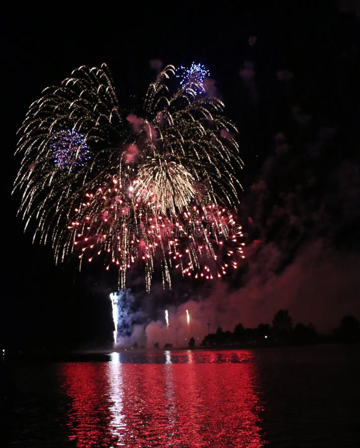 Beautiful Display of Fireworks Editorial Photography - Image of ...