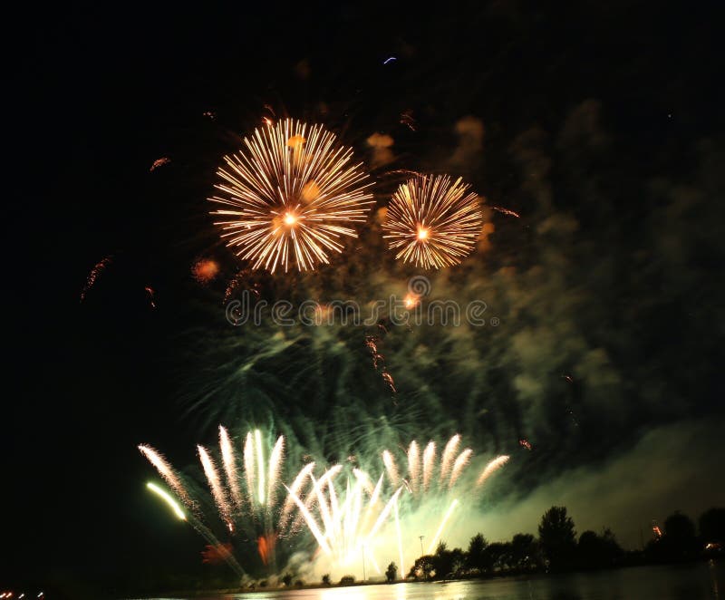 Beautiful Display of Fireworks Editorial Photo - Image of celebration ...