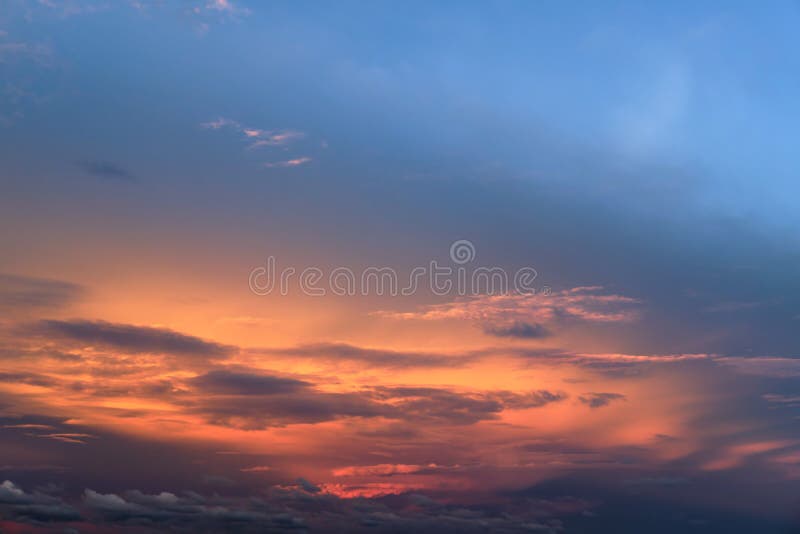 Beautiful Dramatic Sunset Cloud Scape, Cloudy Sky Background Stock ...