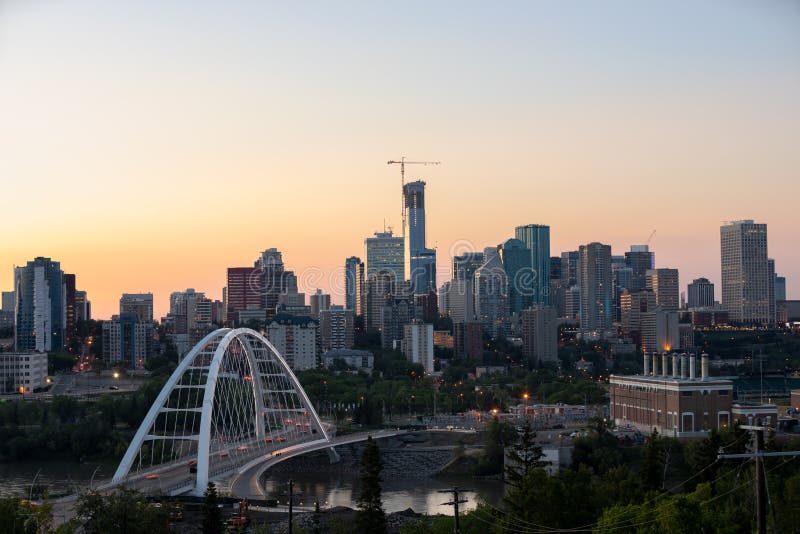 Beautiful Edmonton stock image. Image of canada, skyline - 166901347