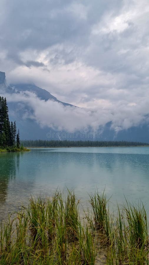 Beautiful Emerald Lake Canada Alberta Stock Image - Image of mountains ...