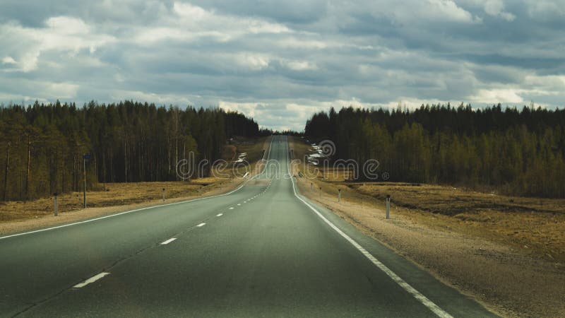 Beautiful Empty Road. Asphalt Highway Background. Landscape with Long ...