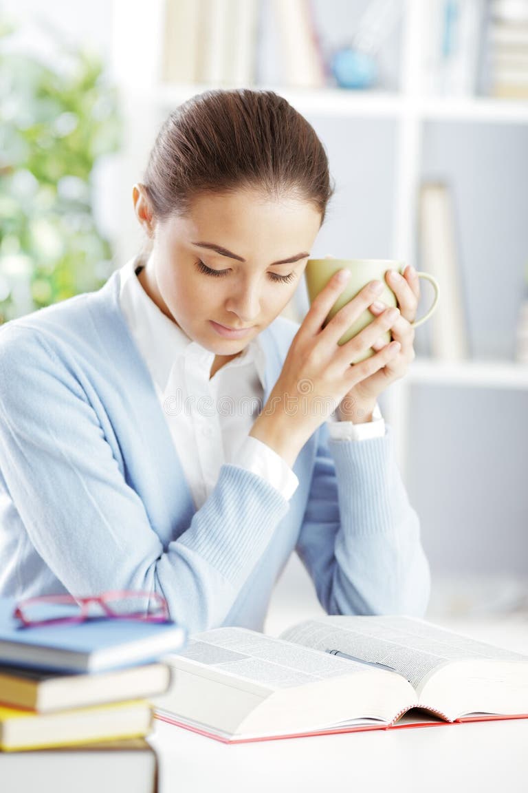 37,075 Student Makimng Tea Stock Photos - Free & Royalty-Free Stock ...