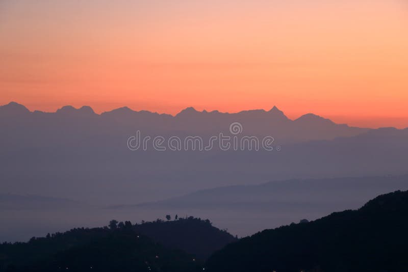 Beautiful First Light from Sunrise on Himalaya Mountain Range, Nepal ...