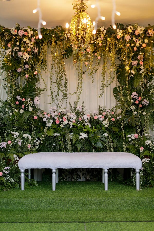 A Beautiful Flora Wedding Decoration Setup Stock Image - Image of ...