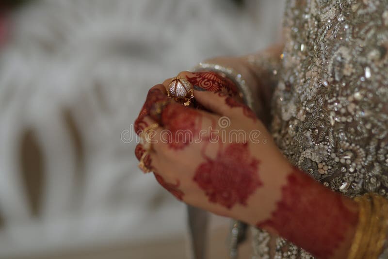Beautiful Flower Ring on Bride Hand. Stock Photo - Image of bride ...