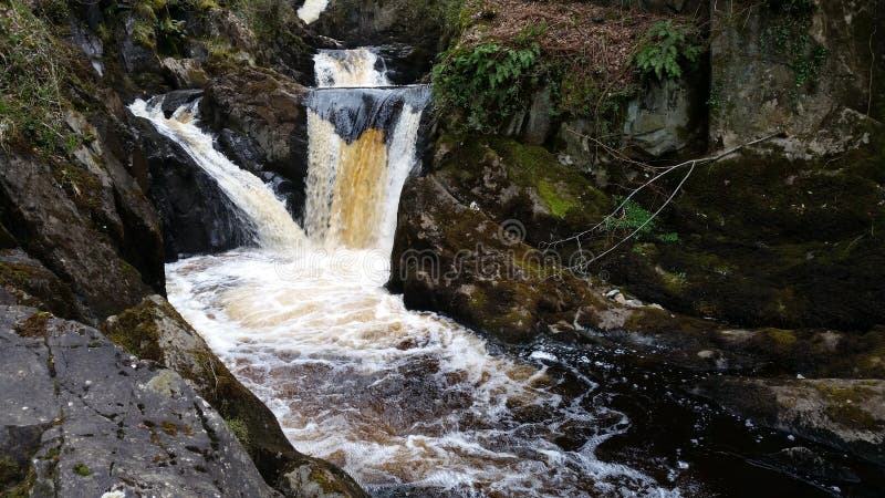Beautiful Flowing Waterfall Stock Image - Image of moss, waterfall ...