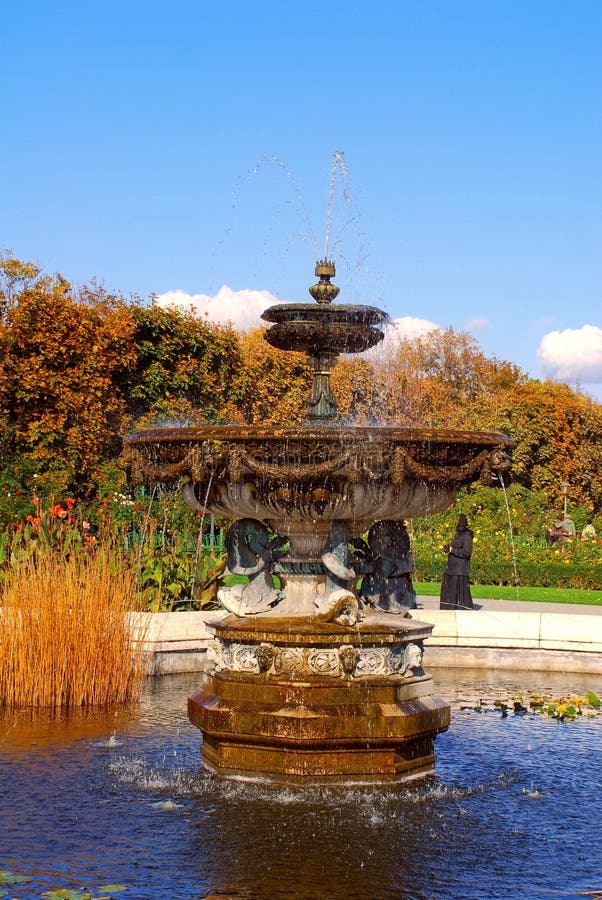 Beautiful Fountain in Garden Stock Photo - Image of foreground ...