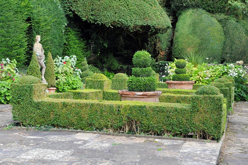 460 Yew Tree Topiary Garden Stock Photos - Free & Royalty-Free Stock ...