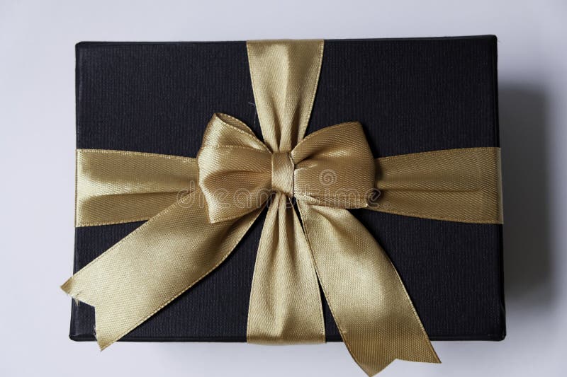 Beautiful Gift in Hands of Woman. Color of the Year 2023 - Viva Magenta ...