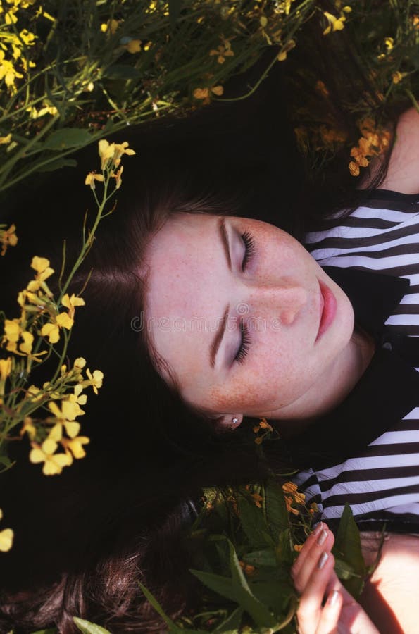 Beautiful Girl in Flower Field Stock Image - Image of fashion, green ...