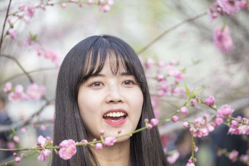 Beautiful Girl in Springtime Stock Image - Image of horizontal, green ...