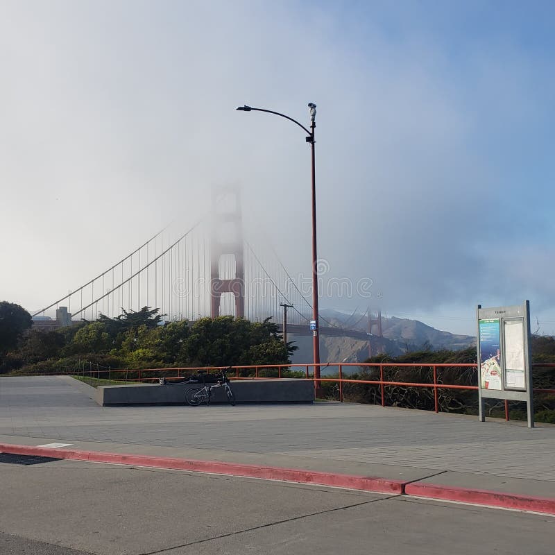Beautiful Golden Gate Bridge with Fog Editorial Image - Image of ...