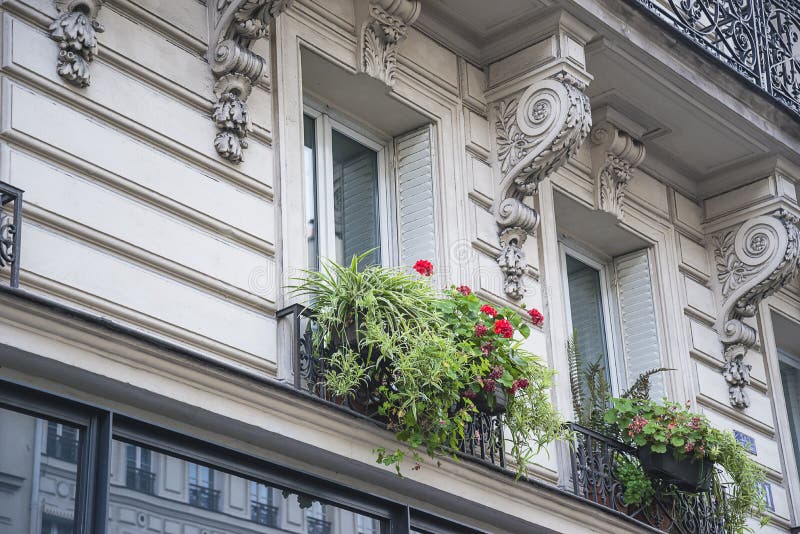 Haussmanian Building With Curvilinear Facade And Paris Rooftops, France ...