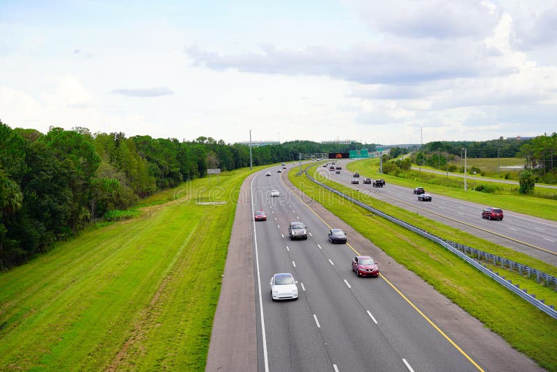 A Beautiful Highway in Florida Editorial Image - Image of green, cloud ...
