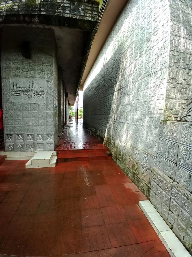 Islamic Mosque with Pathway Islamic Wall Design Editorial Image - Image ...