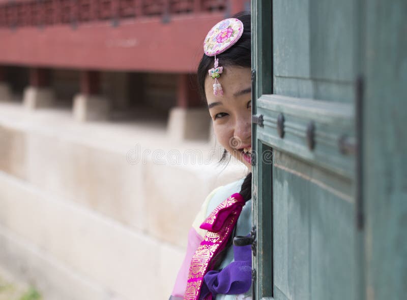 Beautiful Korean Girl In Traditional Hanbok Dresses Editorial Photo