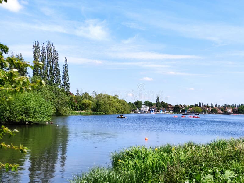 The Beautiful Lake and Trees in Danson Park, at Bexleyheath, UK Stock ...