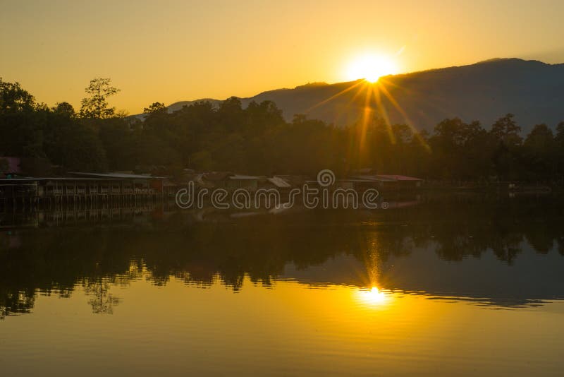 Beautiful Lake View Reflection Sunset Stock Image - Image of beautiful ...