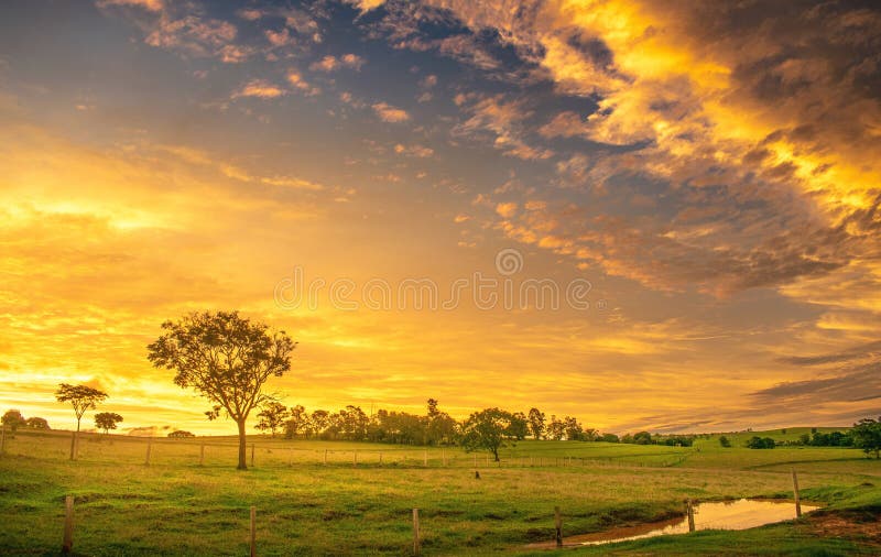 Beautiful Landscape at Sunset, Beautiful Sunset in the Countryside ...