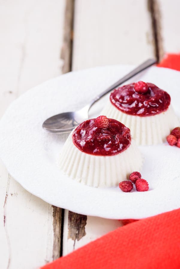 Beautiful Light Vanilla Dessert Stock Image - Image of cotta, mousse ...