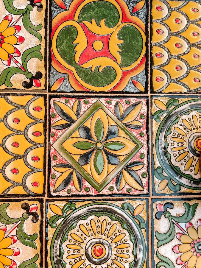 111 Mexican Talavera Flower Tiles Stock Photos - Free & Royalty-Free ...